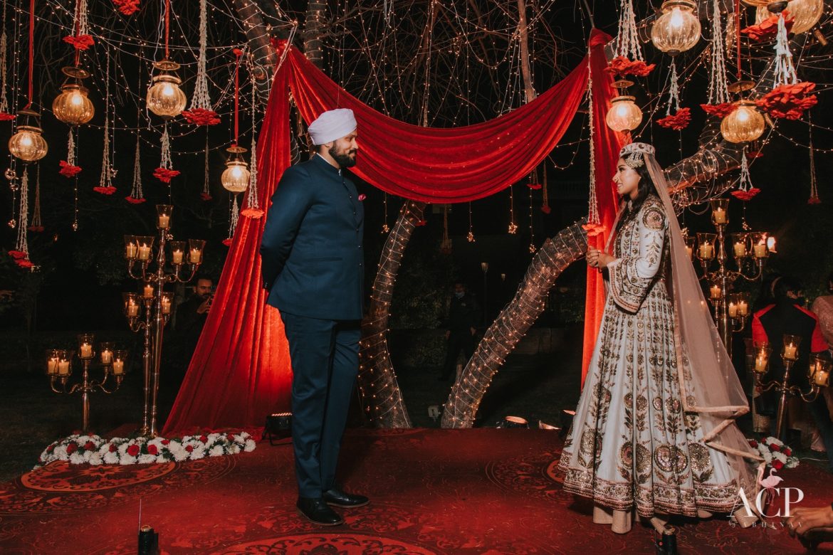 Catch A Glimpse Of Gurtej And Prabh's Grand Gurudwara Wedding | WedMePlz