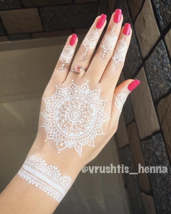 24 Stunning White Mehendi Designs That Cannot Be Missed | WedMePlz