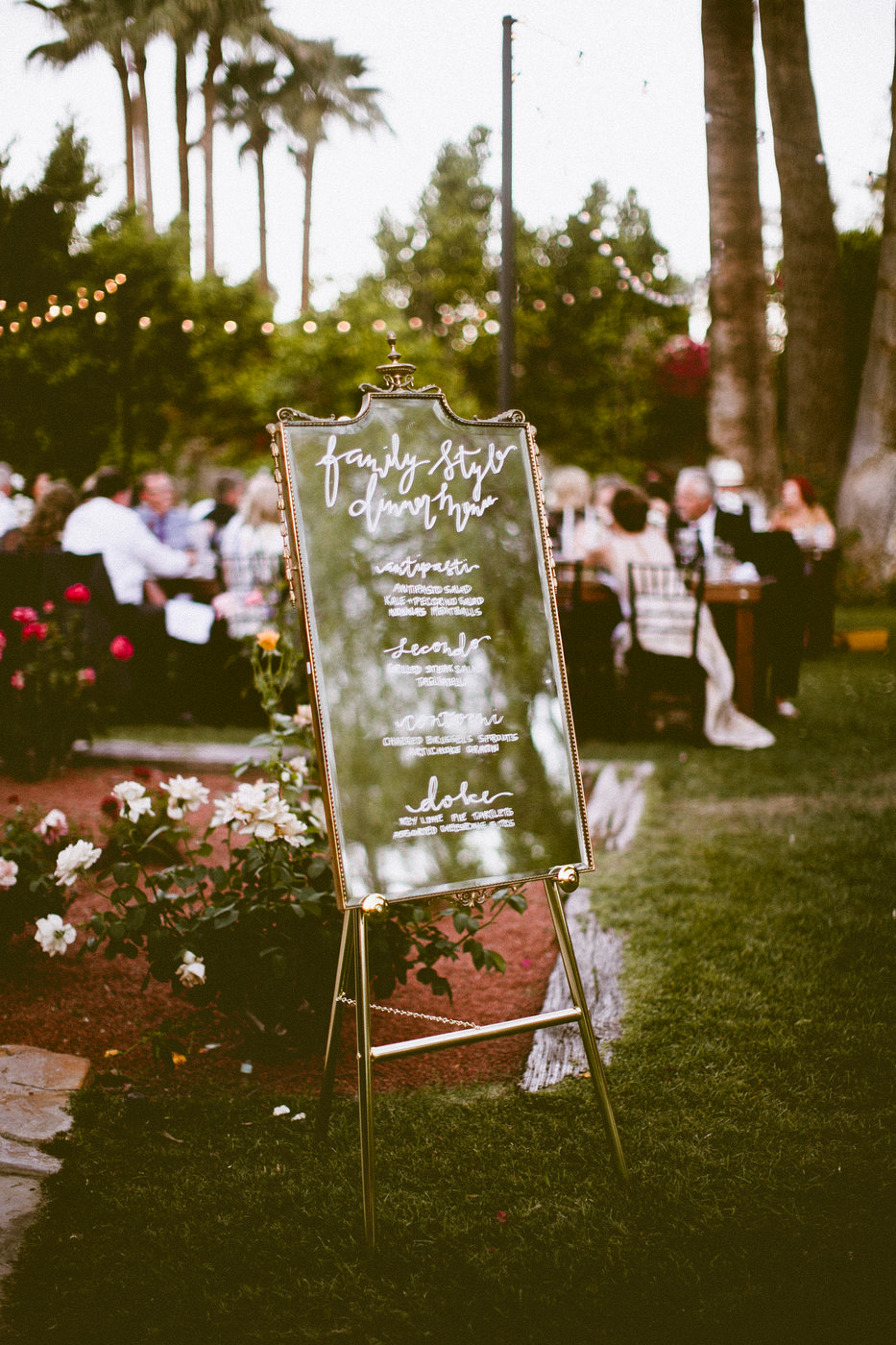Captivating Mirror Decor Ideas For An Enchanting Wedding | WedMePlz