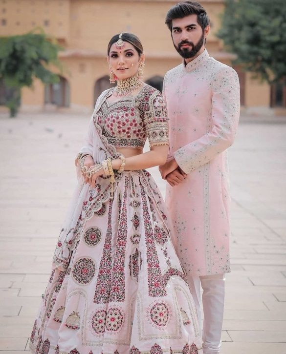 20+ Gorgeous Matching Wedding Outfits For The Trendy Bride And Groom ...