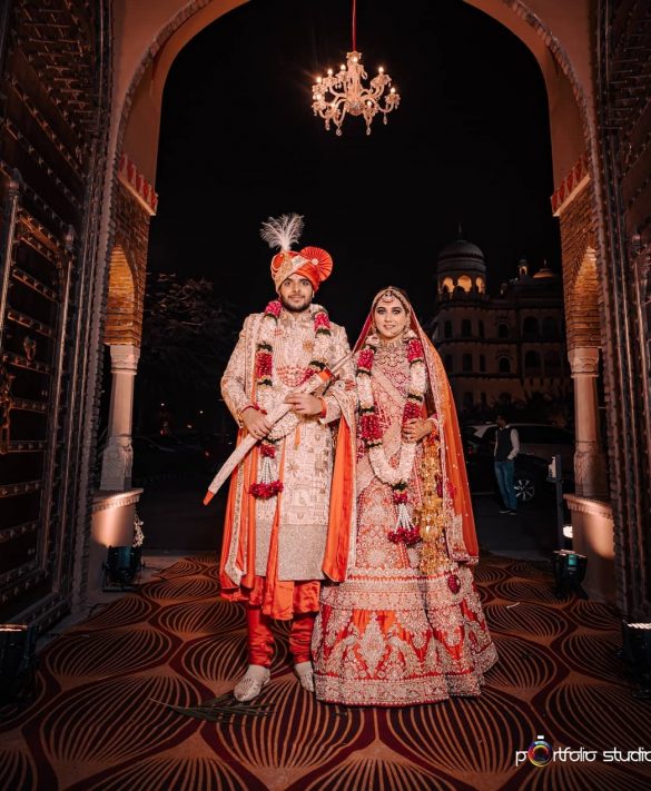 20+ Gorgeous Matching Wedding Outfits For The Trendy Bride And Groom ...